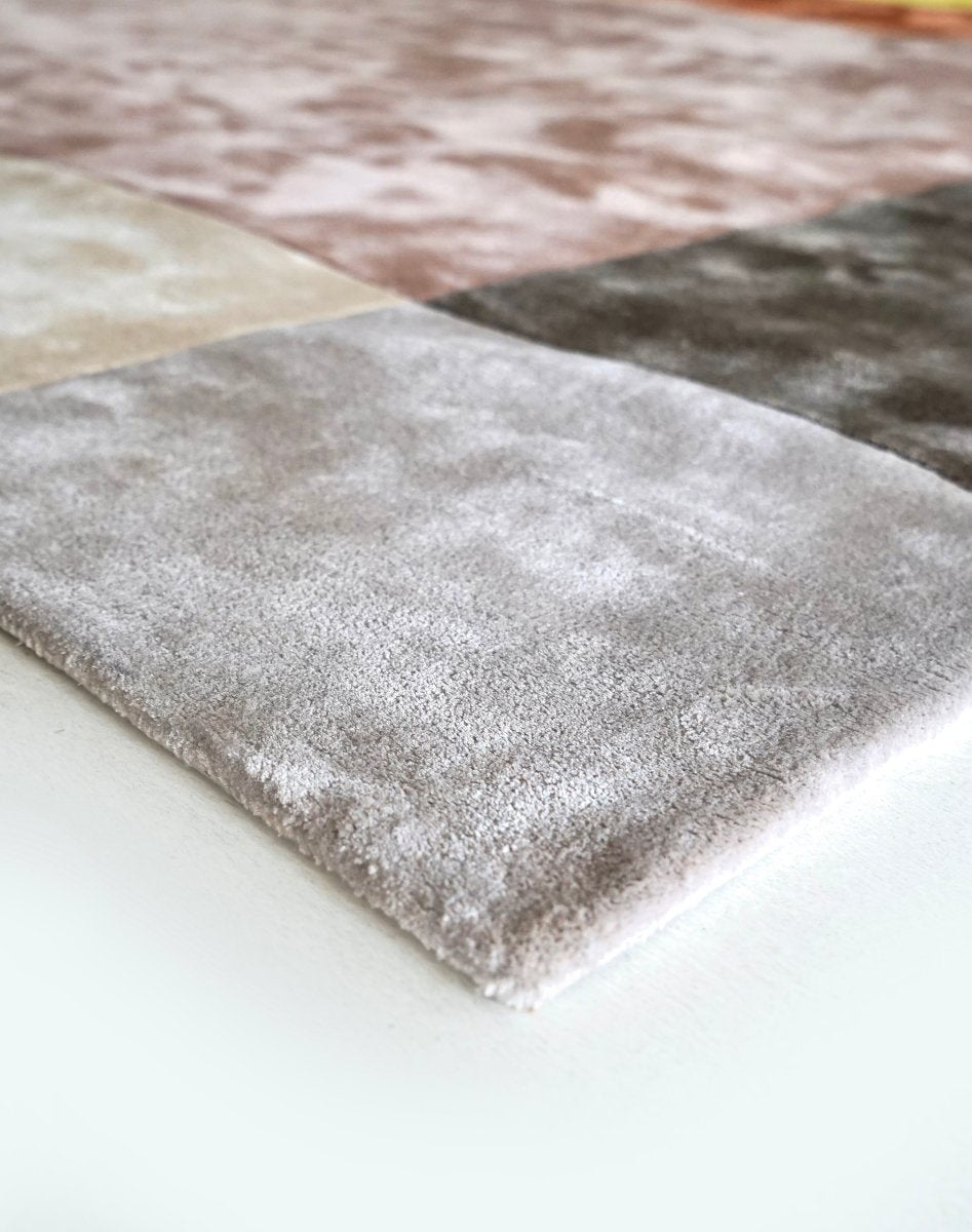 Blocks Geometric Pattern Tencel Modern Rug