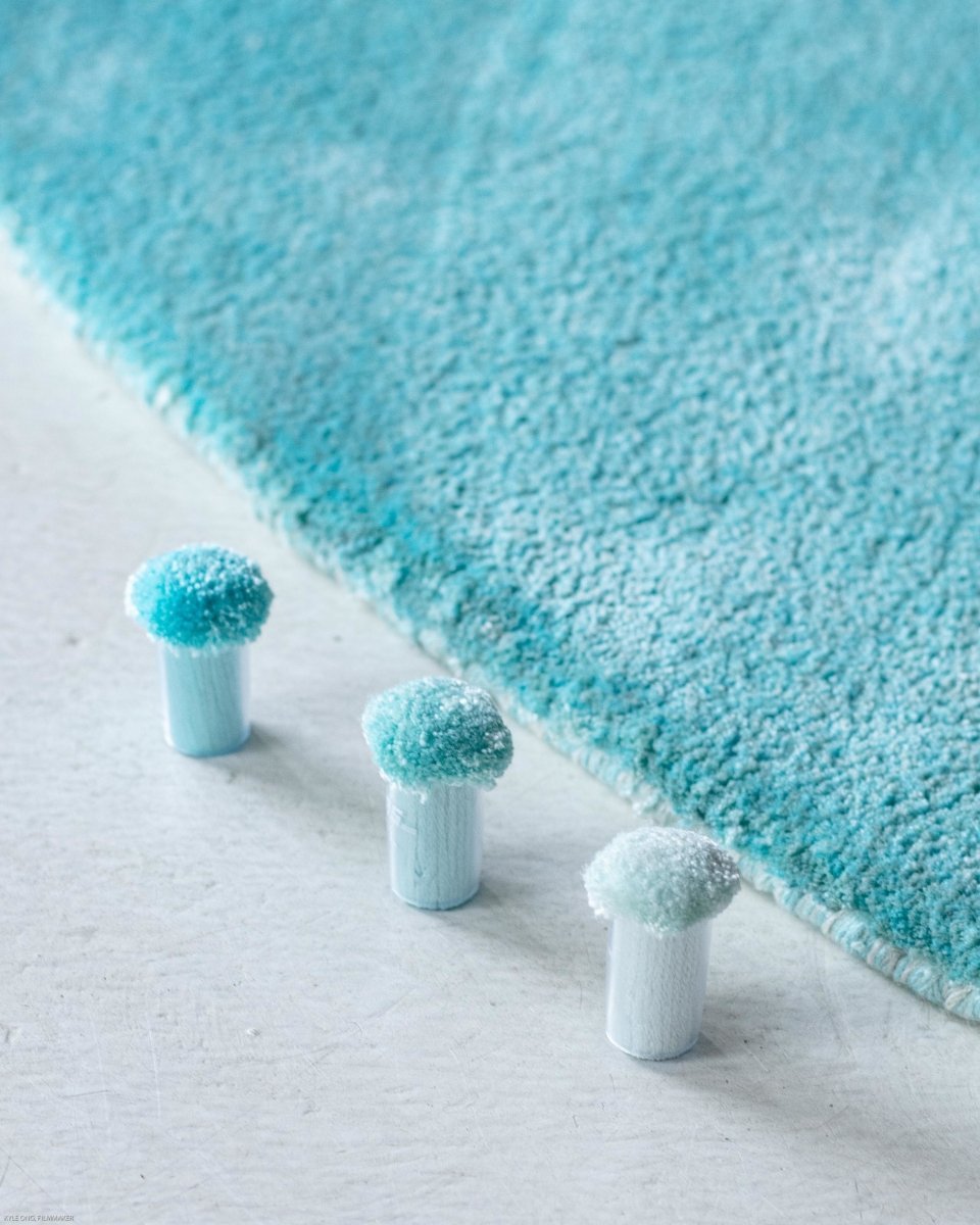 Custom Colour Gradient Round Rug | Living DNA Luxury Rugs