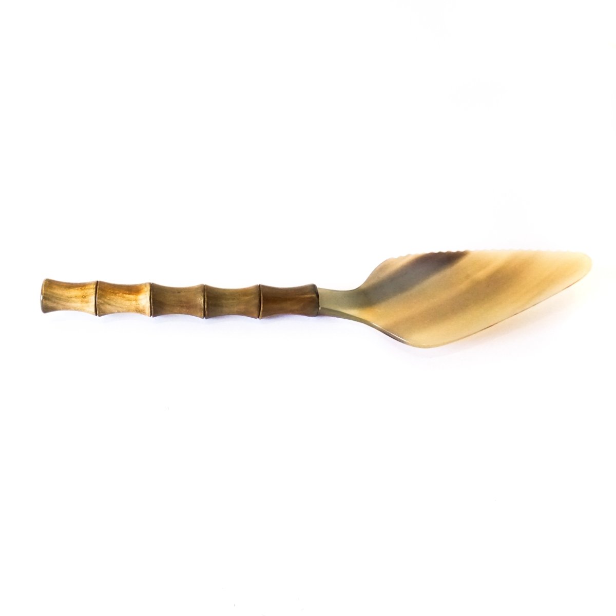 Bamboo and Buffalo Cake Server
