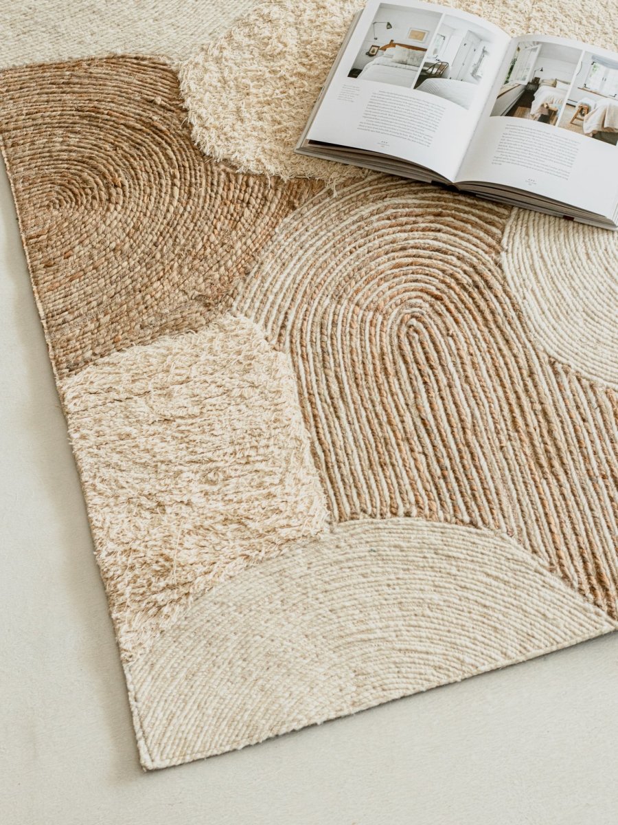 Fast Selling Rainbow Boho White Natural Soft Rug Many Sizes